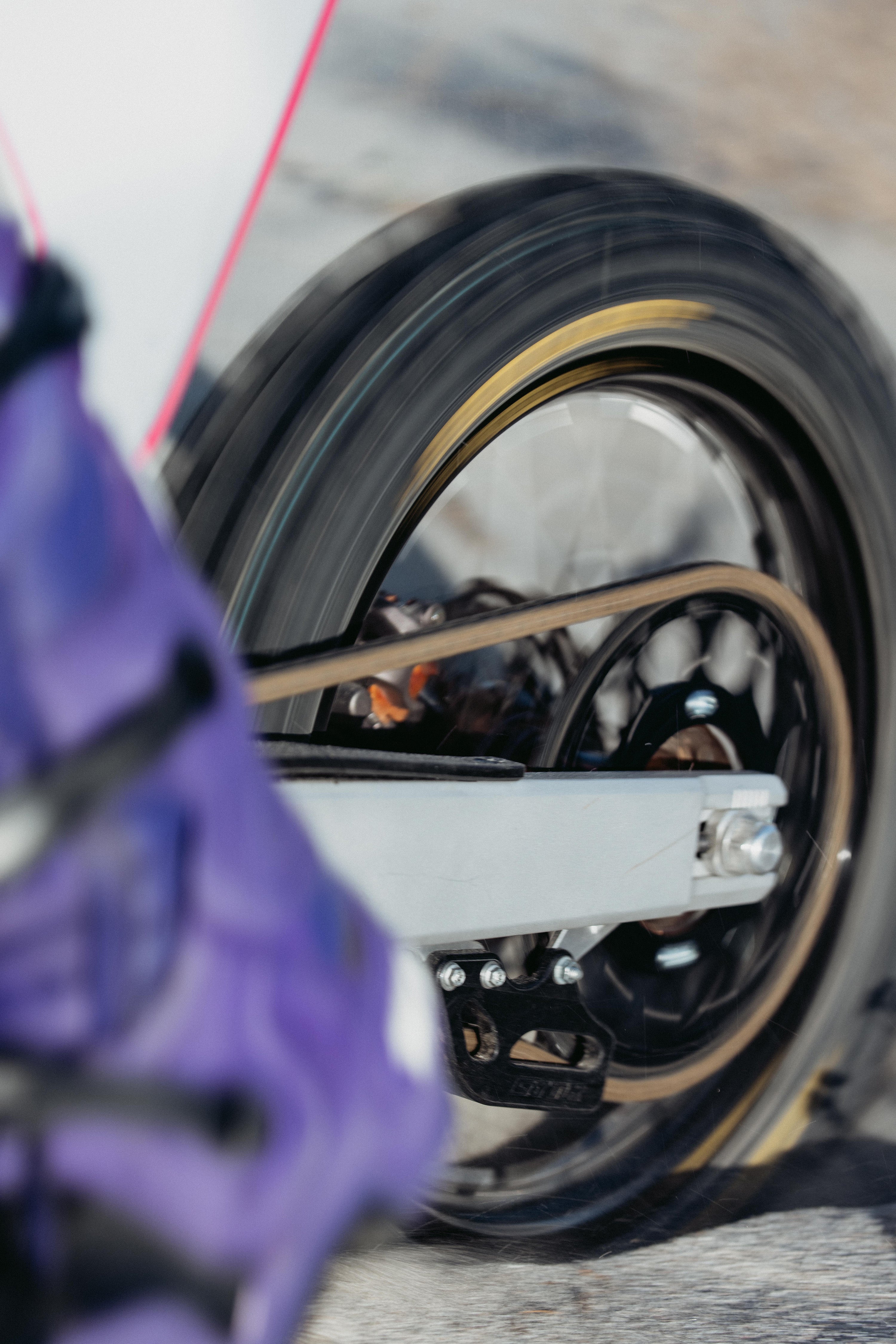 Launch Edition Graphics Kit – Dust Moto